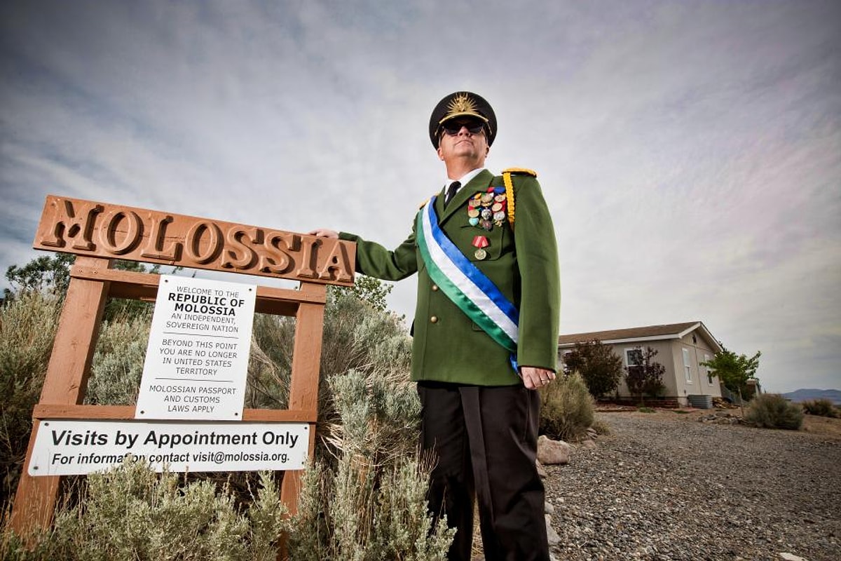 Republic of Molossia: The American Who Declared His Home and Garden an ...