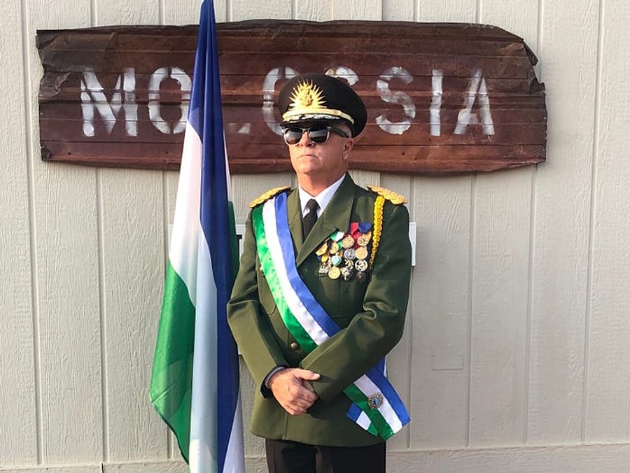 Republic of Molossia: The American Who Declared His Home and Garden an ...