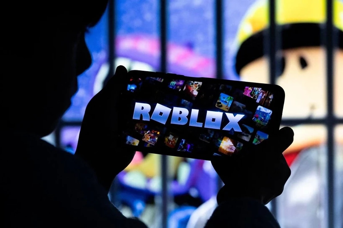 Mustafa Sarıgül'den "Roblox Saatler Sonra Açılıyor" Müjdesi - Onedio